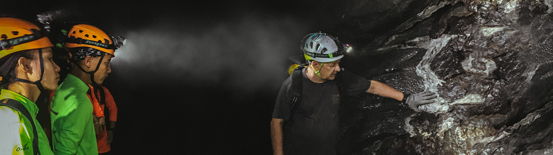 Story about Howard Limbert and his first cave exploration trip in ...