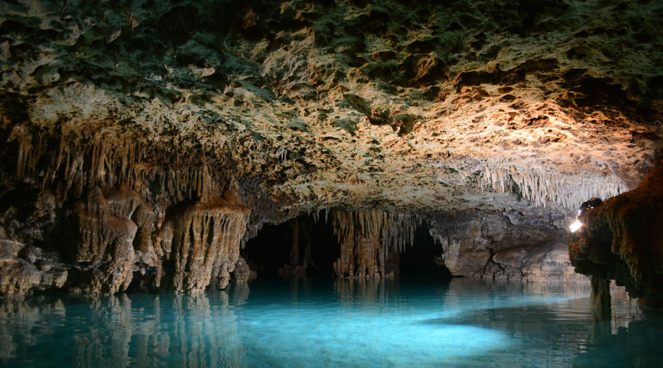 The World’s Top 5 Underground Rivers and Caves to Visit