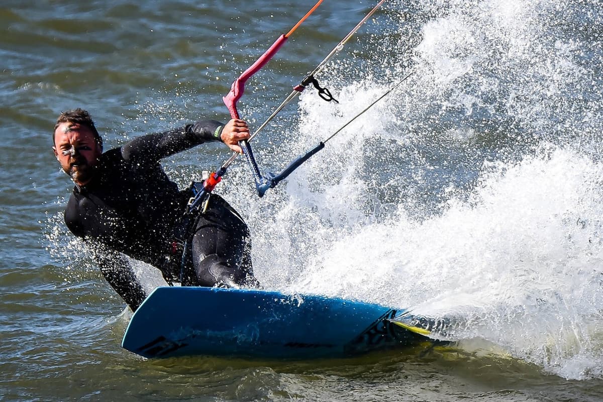 Kitesurfing Essentials: A Beginner's Guide in Vietnam