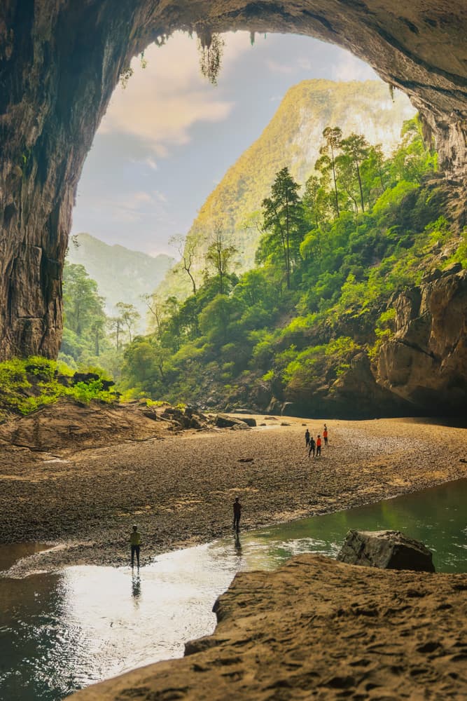 Khám Phá Hang Én • Oxalis Adventure